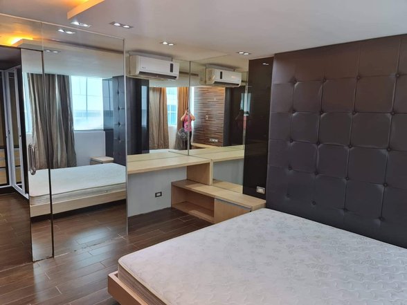 Grand Hyatt Bgc Manila [23,135 Properties] (February 2023) on ...