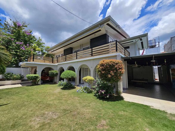Ayala Tower 2 House And Lot For Sale Cebu Business Park Cebu City ...