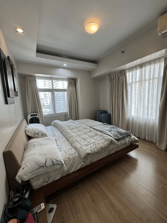 Red Oak Two Serendra Condo BGC Taguig [2,708 Properties] (July 2025) on ...