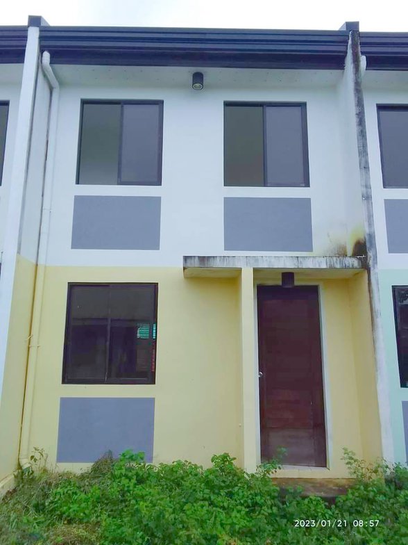 Busbar Gutter [638 Properties] (January 2024) on OnePropertee.com