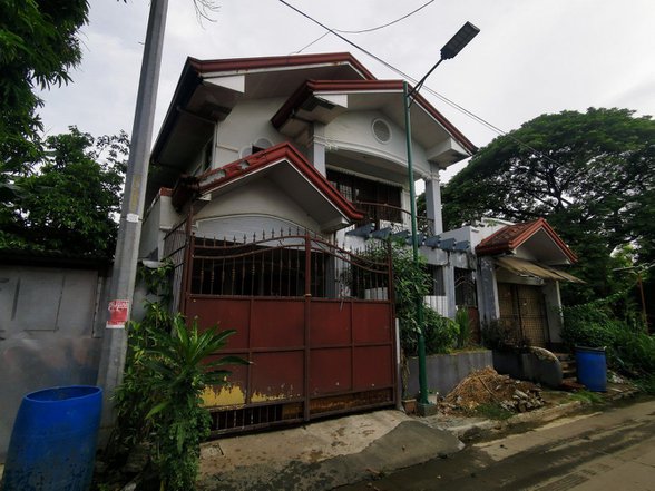 Crystal East Residential Estate Country Club House And Lot For Sale ...