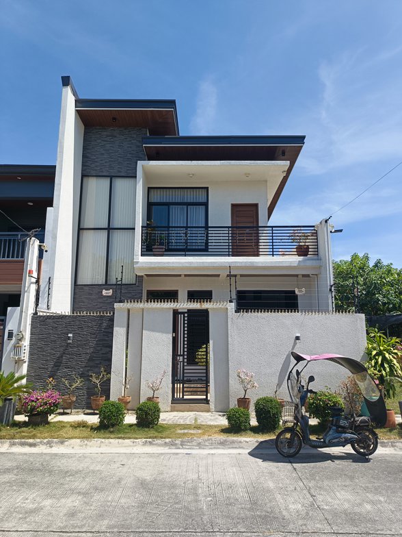 Enchanted Kingdom Maps [2,000 Properties] (October 2025) on ...