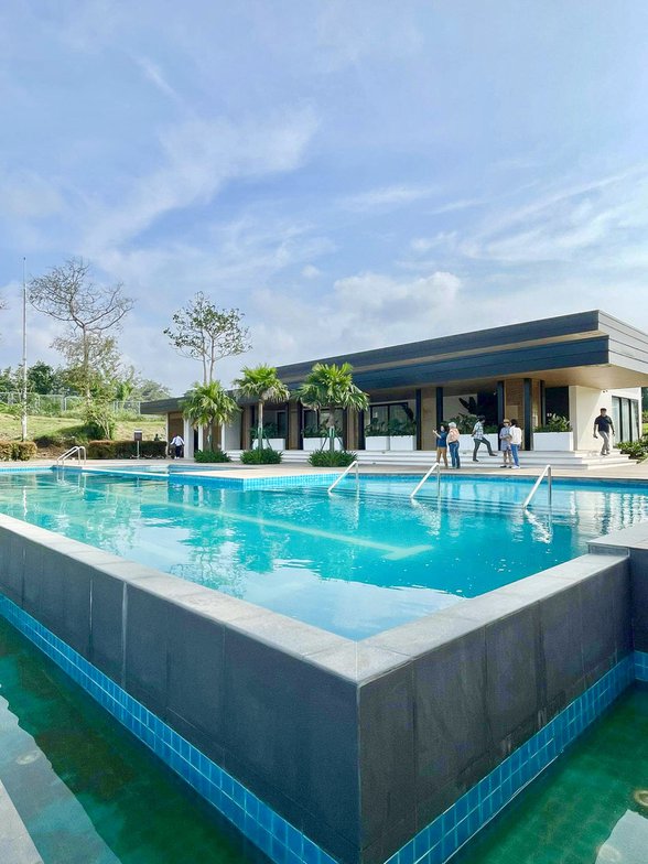 Hillside Ridge By Alveo Land Silang Photos [76,165 Properties] (March ...