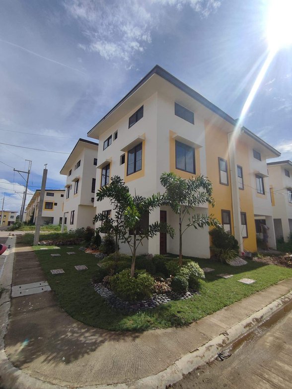 Bunker Park Mini Golf And Playground Binangonan Photos [21,441 ...