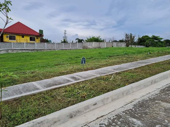 Discounted Lot For Sale BGC Bonifacio Global City The Fort Fort ...