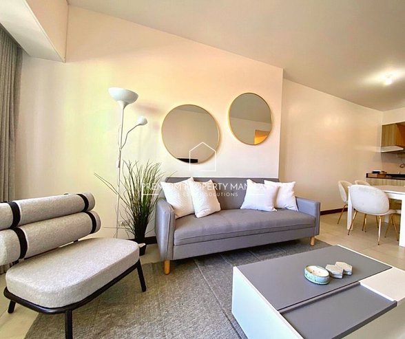 The Royalton At Capitol Commons Photos [8,688 Properties] (May 2024) on ...