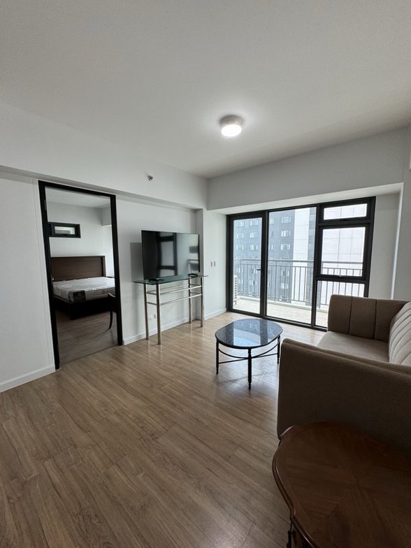 One Central Fully Furnished Rent To Own Condo Makati [12,239 Properties ...