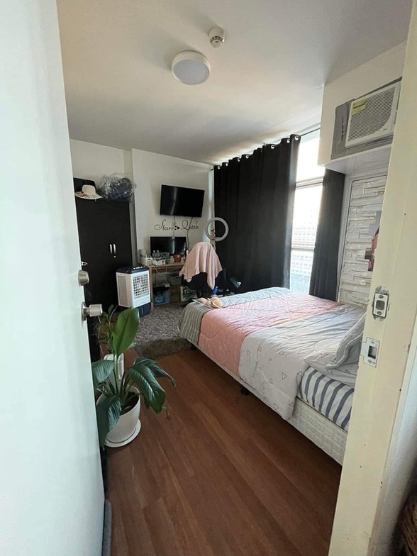 Linear Tower Makati [11,919 Properties] (July 2024) on OnePropertee.com