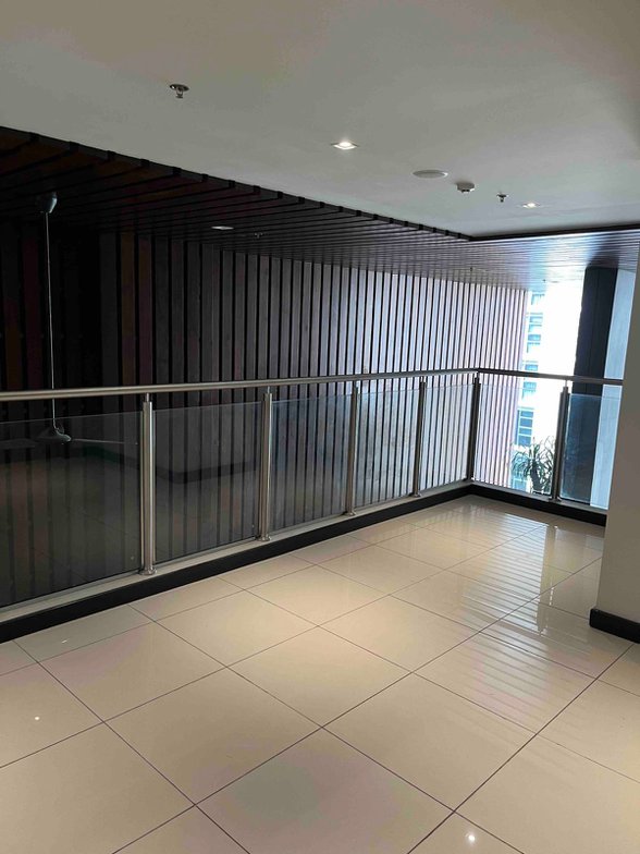 Inner Lane And Outer Lane [3,914 Properties] (June 2025) on ...