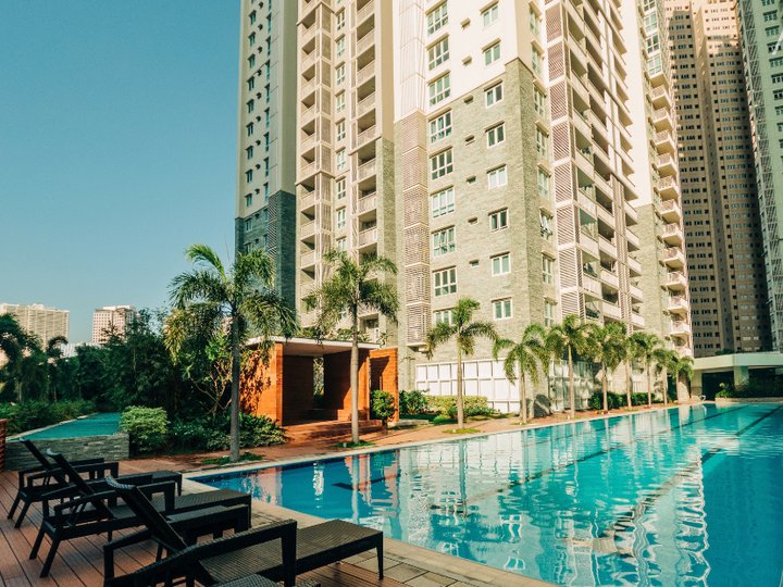 Luxury Two Serendra BGC RFO Condo for Sale: Pay CASH get Max Discount ...