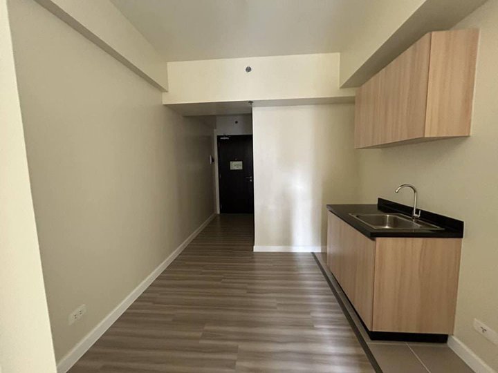 24 sqm 1-bedroom Residential Condo For Sale in Mandaluyong [Condos 🏙️ ...