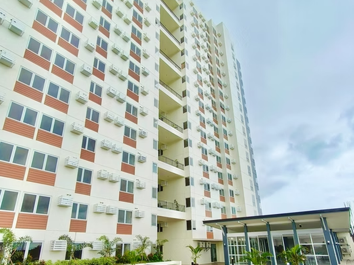 Spacious Luxury Studio Unit in Metro South's Ananda Square Condo via ...