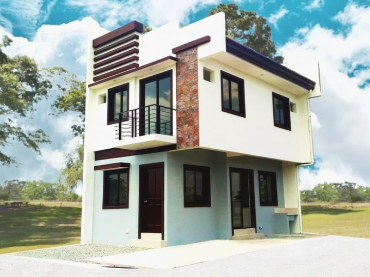 Executive Village in Valenzuela: Diverse House Models by Dulalia Homes ...
