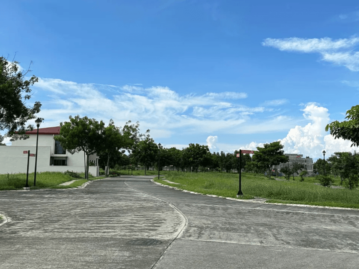 Luxurious Residential Lots in Master-Planned Eton City Community, Santa ...
