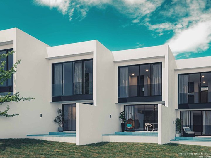 Luxurious Resort-Style Villas for Sale near Tagaytay and Taal Lake: Aya Hills by Havitas ...