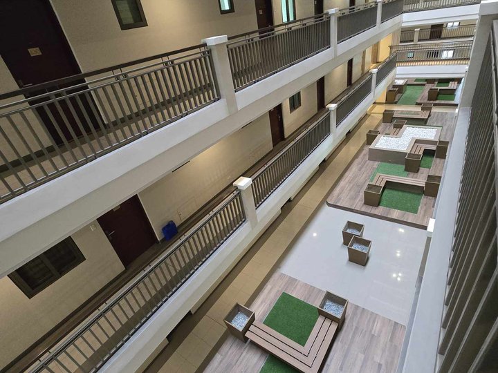 Studio unit available at affordable Robinsons Land condominium in Pasig ...