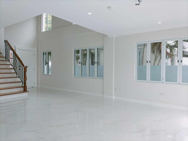 Spacious Luxury 3BR Single Detached House and Lot For Sale Versailles ...
