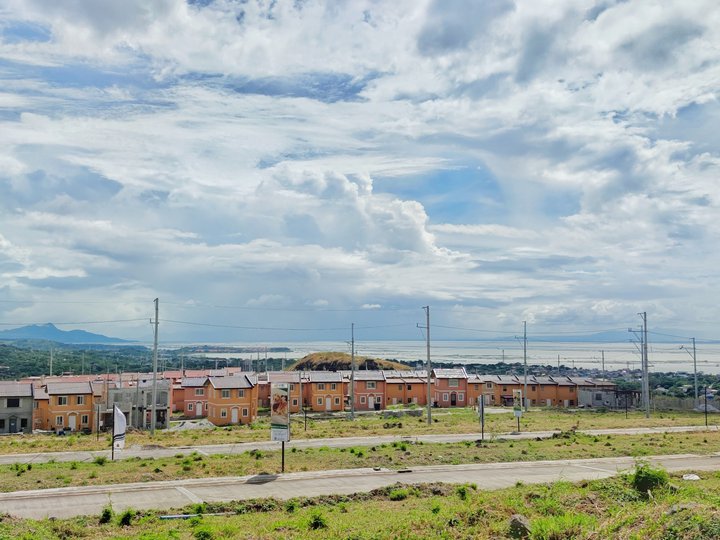 Dana SD Model House and Lot for Sale in Camella Meadows Binangonan ...