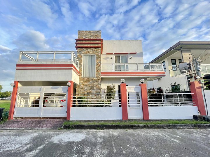 RUSH SALE PRE OWNED TWO STOREY HOUSE WITH SWIMMING POOL WALKING ...