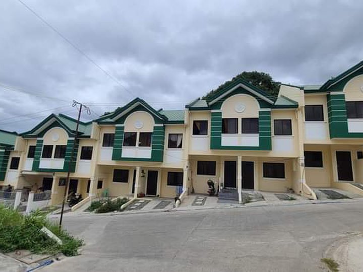 3-bedroom Townhouse For Sale in Antipolo Rizal - [Houses and Lots 🏘️ ...
