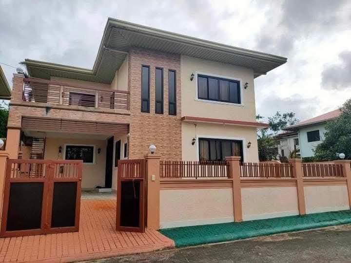 House and Lot for sale in Tagaytay [Houses and Lots 🏘️] (November 2025 ...