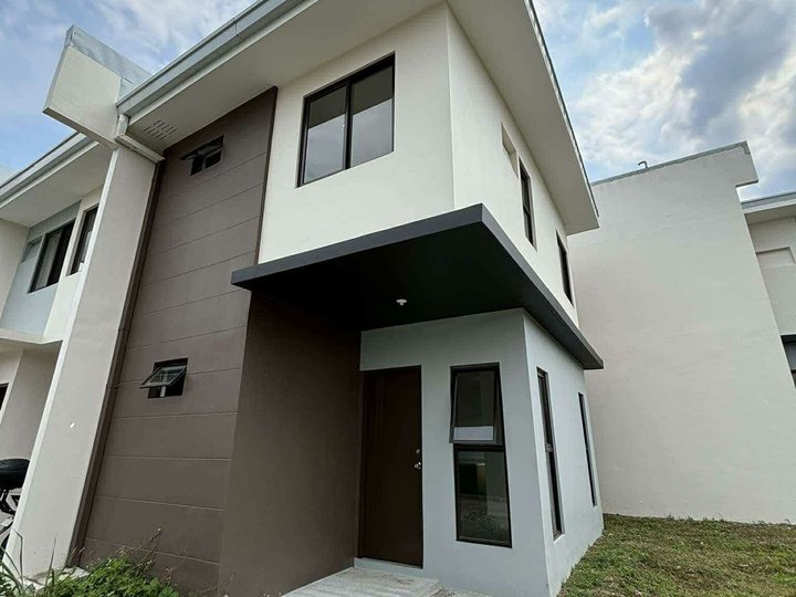 AMAIA SERIES NUVALI HOME, TOWNHOUSE MODEL Phase 1, Block 6 Lot 56 ...