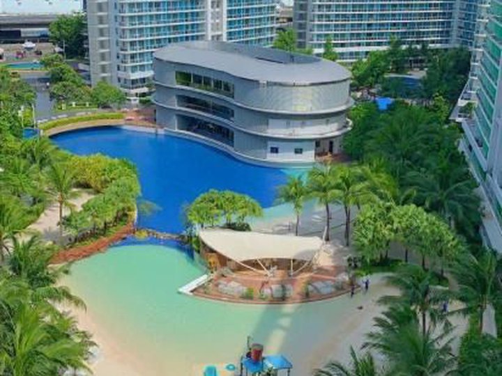 Unit 1716, Rio Building, Rio East, Azure Urban Resort Residences ...