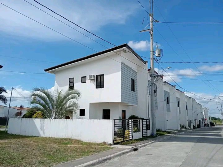 Ready For Occupancy 2-bedroom Single Attached House For Sale in Trece ...