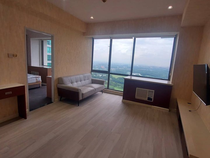 FOR SALE: Bellagio 3 - 2 Bedroom Unit, Furnished, 91 Sqm., BGC, Taguig ...