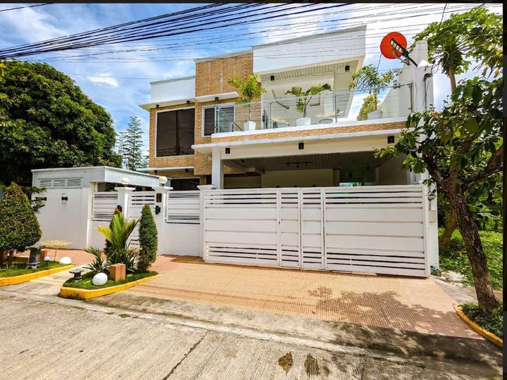 Gorgeous 5 Bedroom House for Sale in Imus Cavite [Houses and Lots 🏘️ ...
