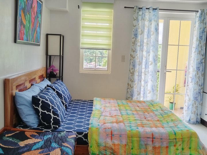 Pasalo studio type condo with balcony&scenic views, furnitures included ...