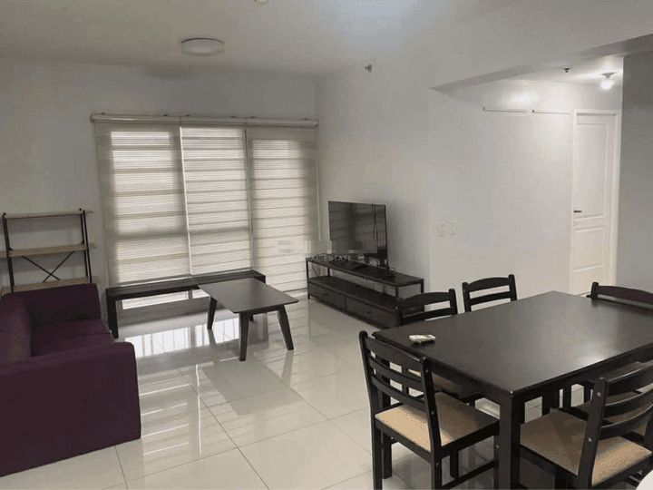2 Bedroom Unit for Lease in The Senta Condominium, Legazpi Village ...