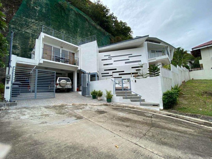 Maria Luisa Estate Park Phase 9 6BR House 550sqm 3-car Maids Driver ...