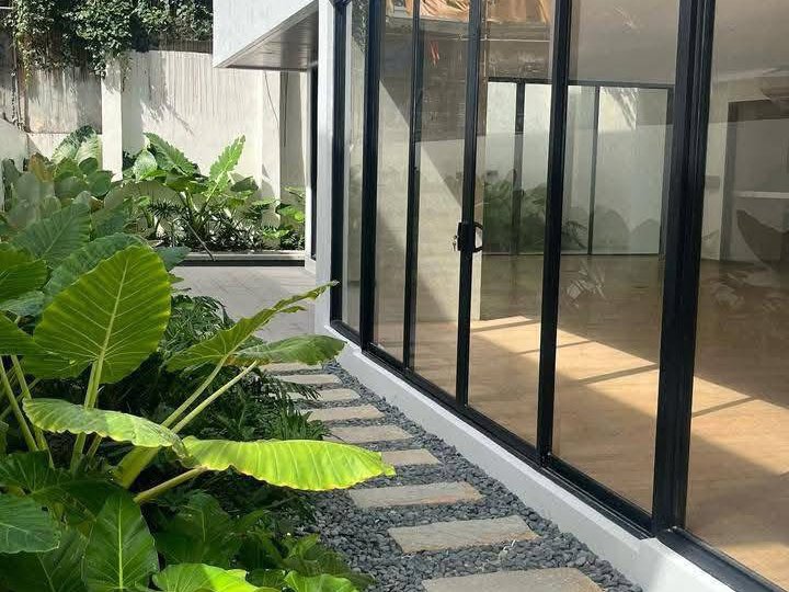 8-bedroom Single Detached House For Sale in Muntinlupa [Houses and Lots ...