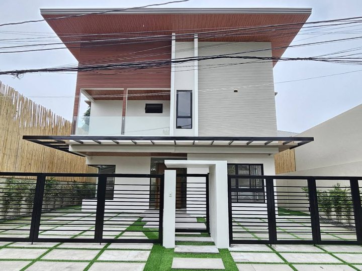 Single Detached 5-Bedroom House for Sale in BF Homes Las Pinas [Houses ...