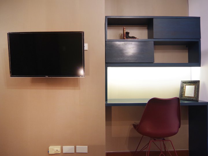 1 BR Condominium Unit for Sale in Paseo de Roces, Makati [Condos 🏙️ ...