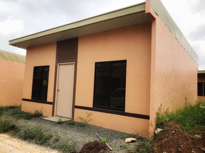 SINGLE FIREWALL BUNGALOW UNIT 2 BEDROOMS House And Lot 