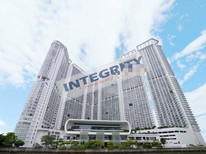 Condo For Sale in Acqua Private Residences, Sutherland Tower ...