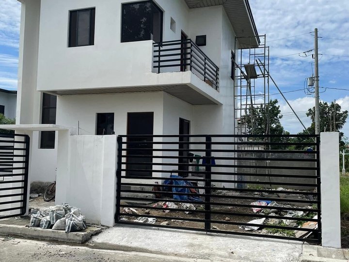 Brand new House for Sale in South Springs Canlalay Binan Laguna [Houses ...