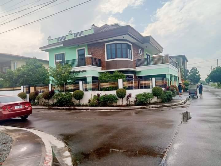 Corner lot House for Sale in South Springs Canlalay Binan Laguna ...