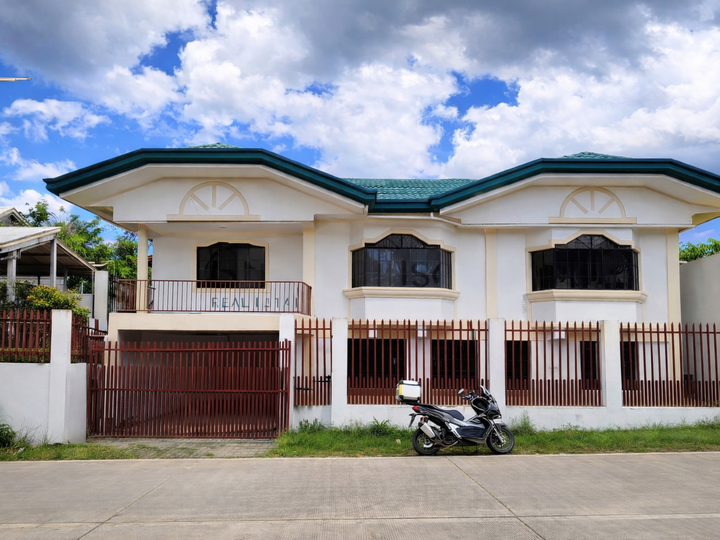 WATERFRONT HOME FOR SALE | TAGBILARAN CITY, BOHOL [Beach Properties 🏖️ ...