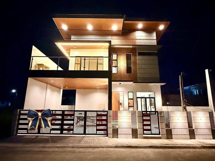 4-Bedroom House and Lot for Sale The Grandparkplace Imus [Houses and ...