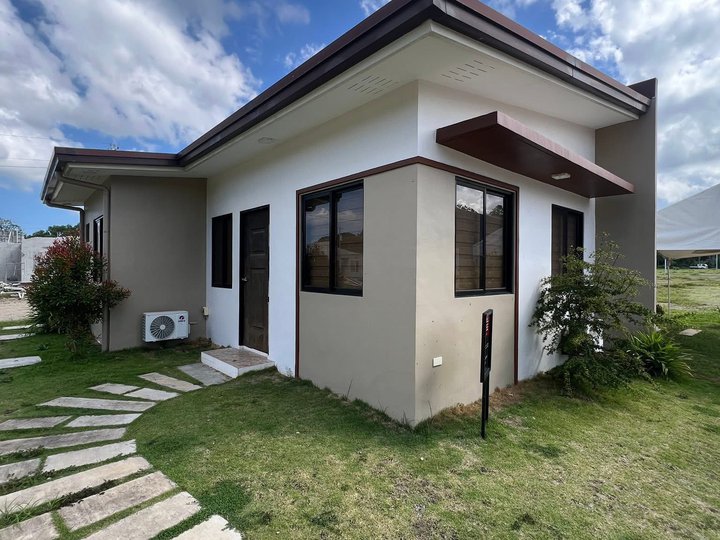 Westville Heights Subdivision 2Bedrooms House for Sale [Houses and Lots ...