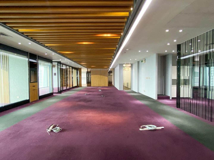 Prime Semi- Fitted Office Space for Lease in BGC Taguig with 24/7 ...