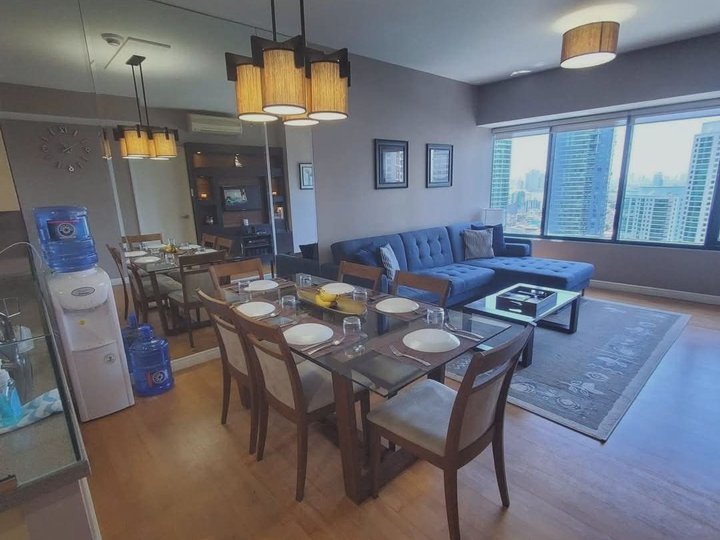 Nicely Furnished 58sqm Condo with Balcony at One Rockwell West Tower ...