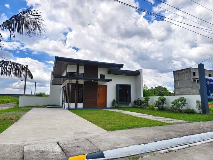 2-bedroom Single Attached Modern House For Sale in Bacolod Negros ...