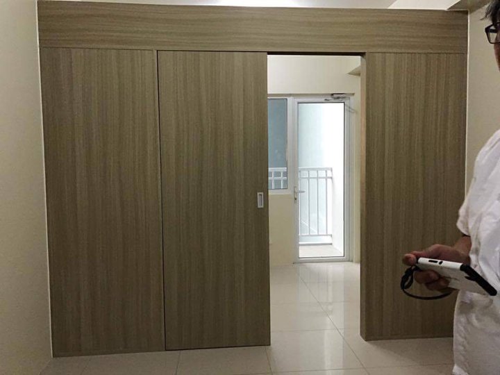Condominium Unit 28 sqm 1-bedroom with Balcony For Sale Manila Bay ...