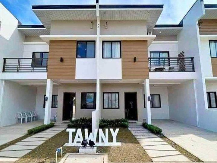 THE HAUSLAND MABALACAT TAWNY MODEL ( Townhouse) [Houses and Lots 🏘️ ...