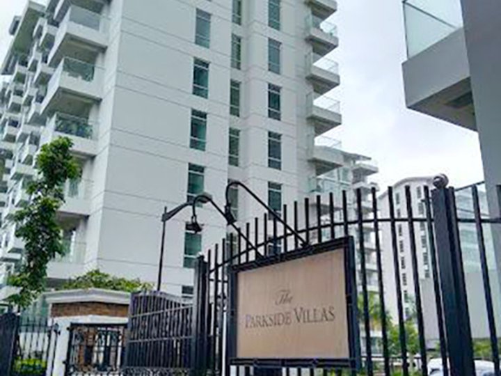 SALE: 2 BR Condo + Parking at The Parkside Villas, Pasay City | Unit 4I ...