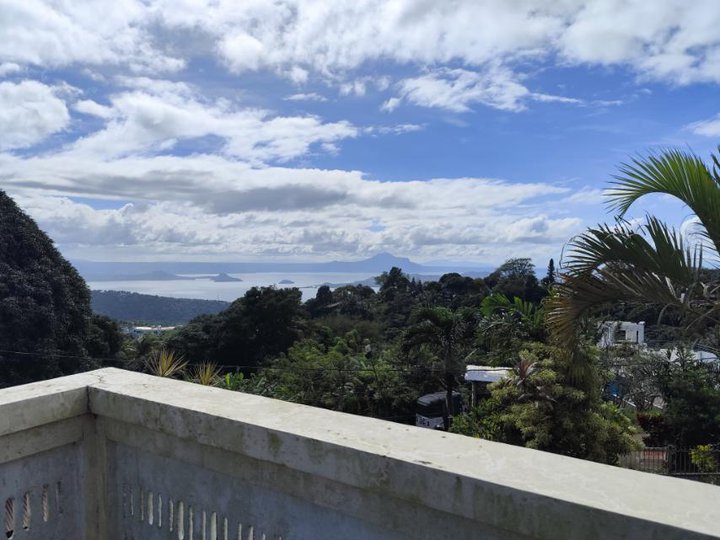 PRIME LOTS OVERLOOKING TAAL IN TAGAYTAY CITY FOR SALE [Lots 🚜] (May ...